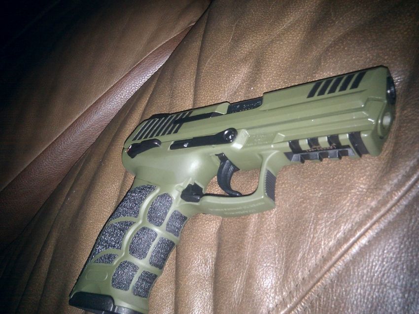 HK p2000 v3 OD green vs FDE - Calguns.net